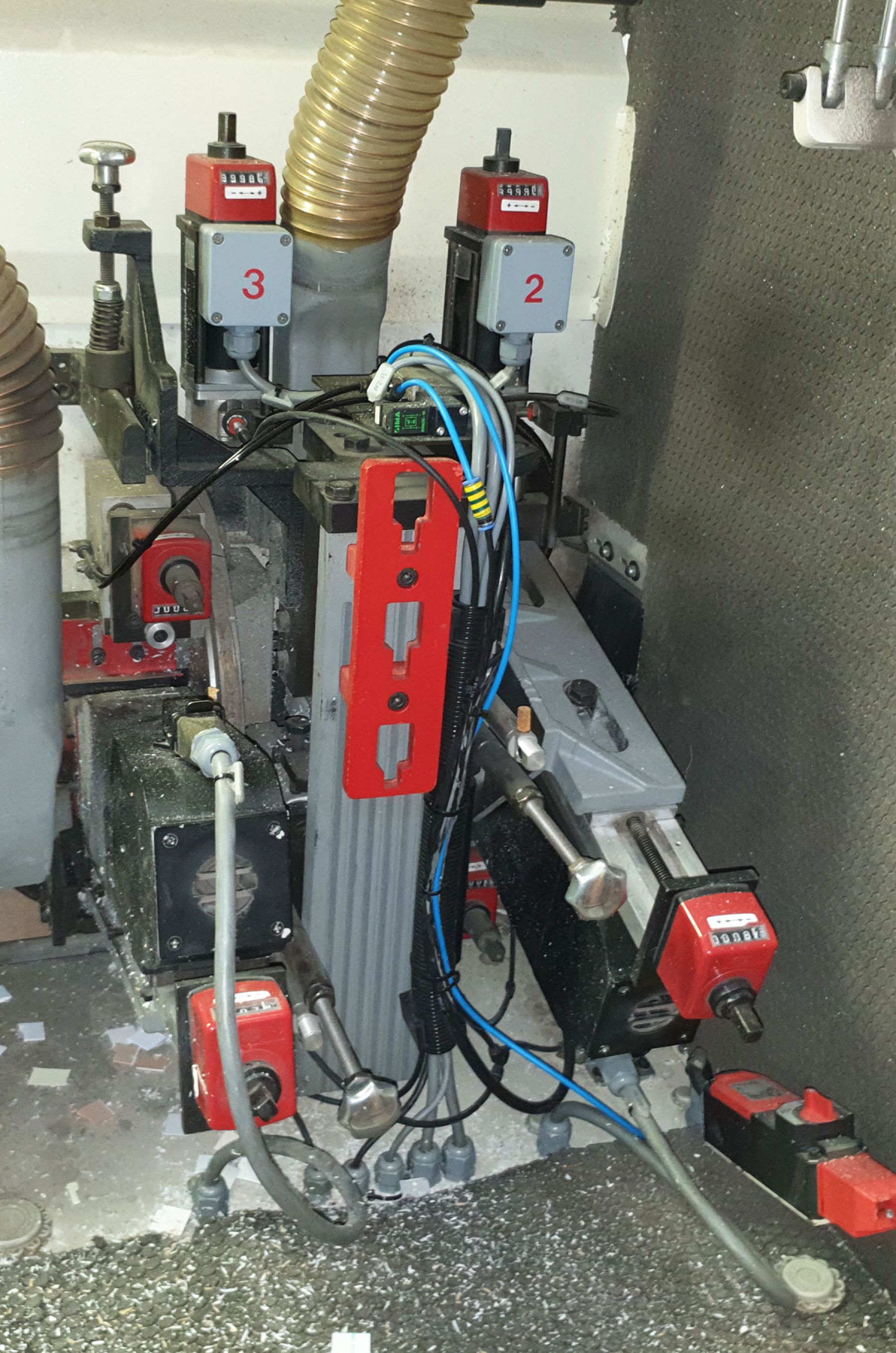 IMA Compact / PC / F / DV / 6220 single-sided joining and edge banding ...